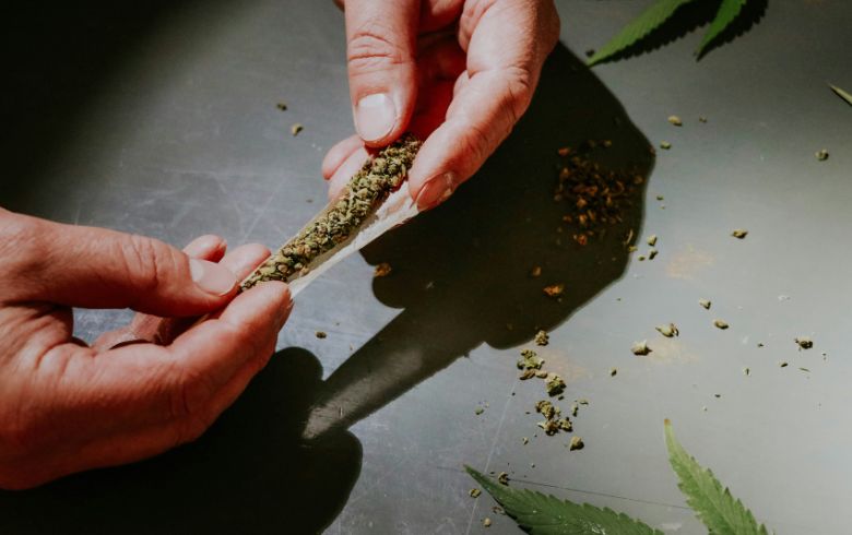 How to roll an L-joint?